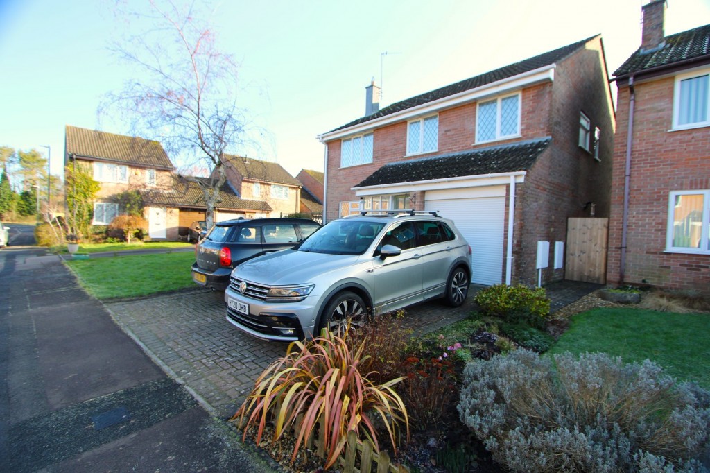 Manor Way, Chipping Sodbury, South Gloucestershire, 4 bedroom, Detached ...